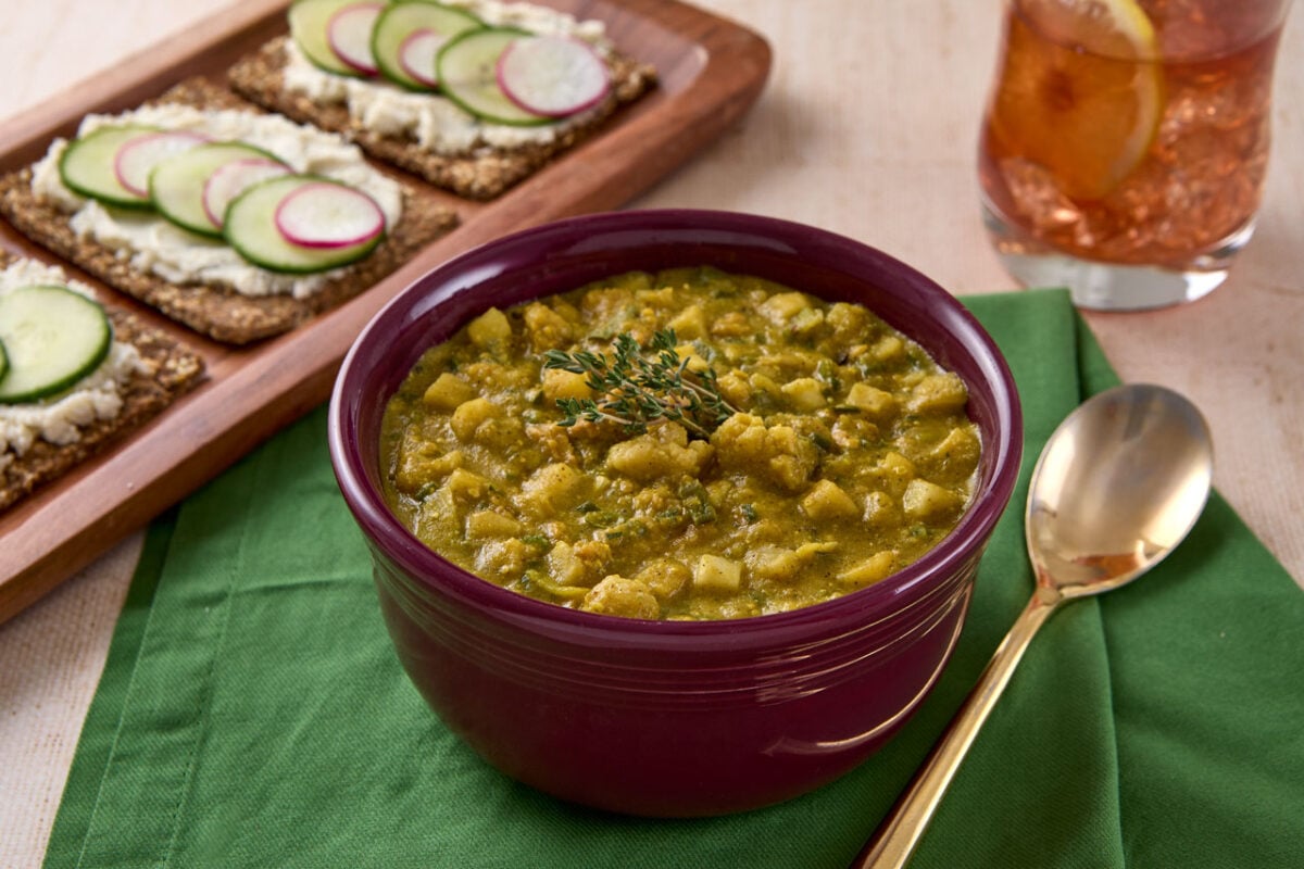 Creamy Potato Leek Soup - LeafSide